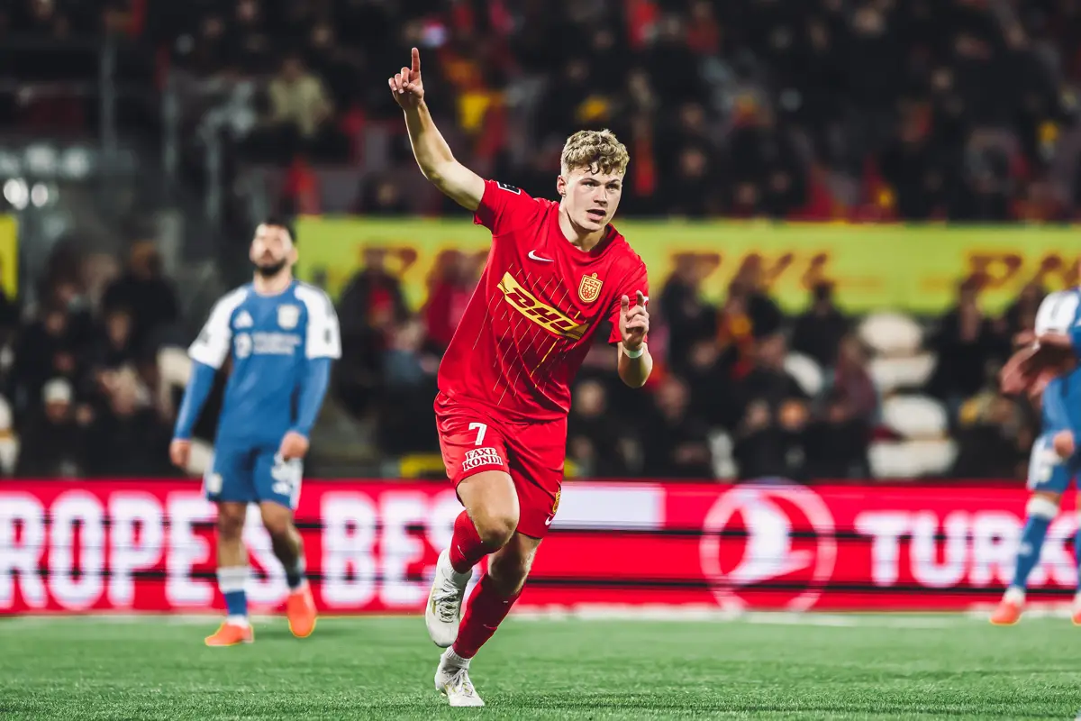 Startopstillingen til dagens derby